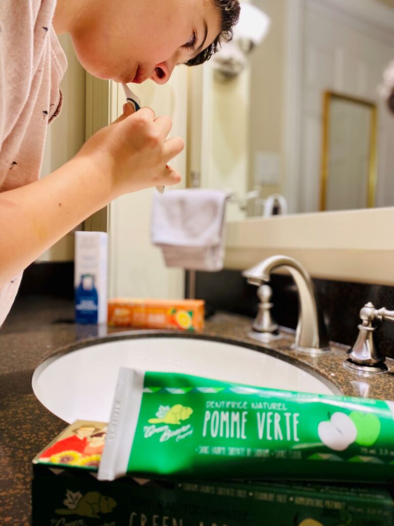 How To Fit 100% Natural Products Into Your Personal Hygiene Routine ...